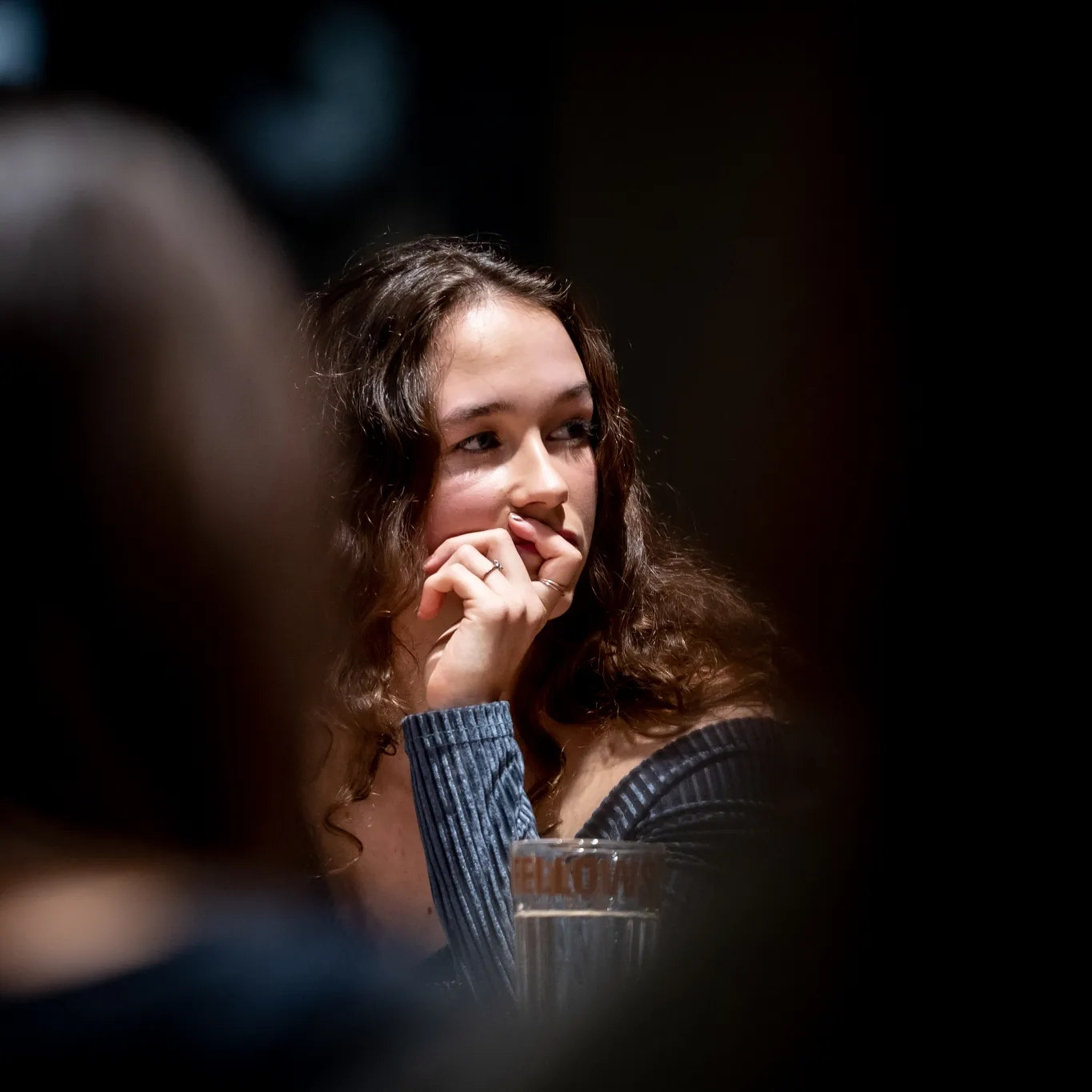 "Unsere Gesellschaft ist nicht so gespalten, wie es oft dargestellt wird." - Friedensbüro